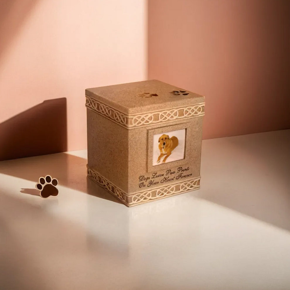 Dog Paw Prints Memory Box, Pet Urn Memorial Made of high-quality resin ...